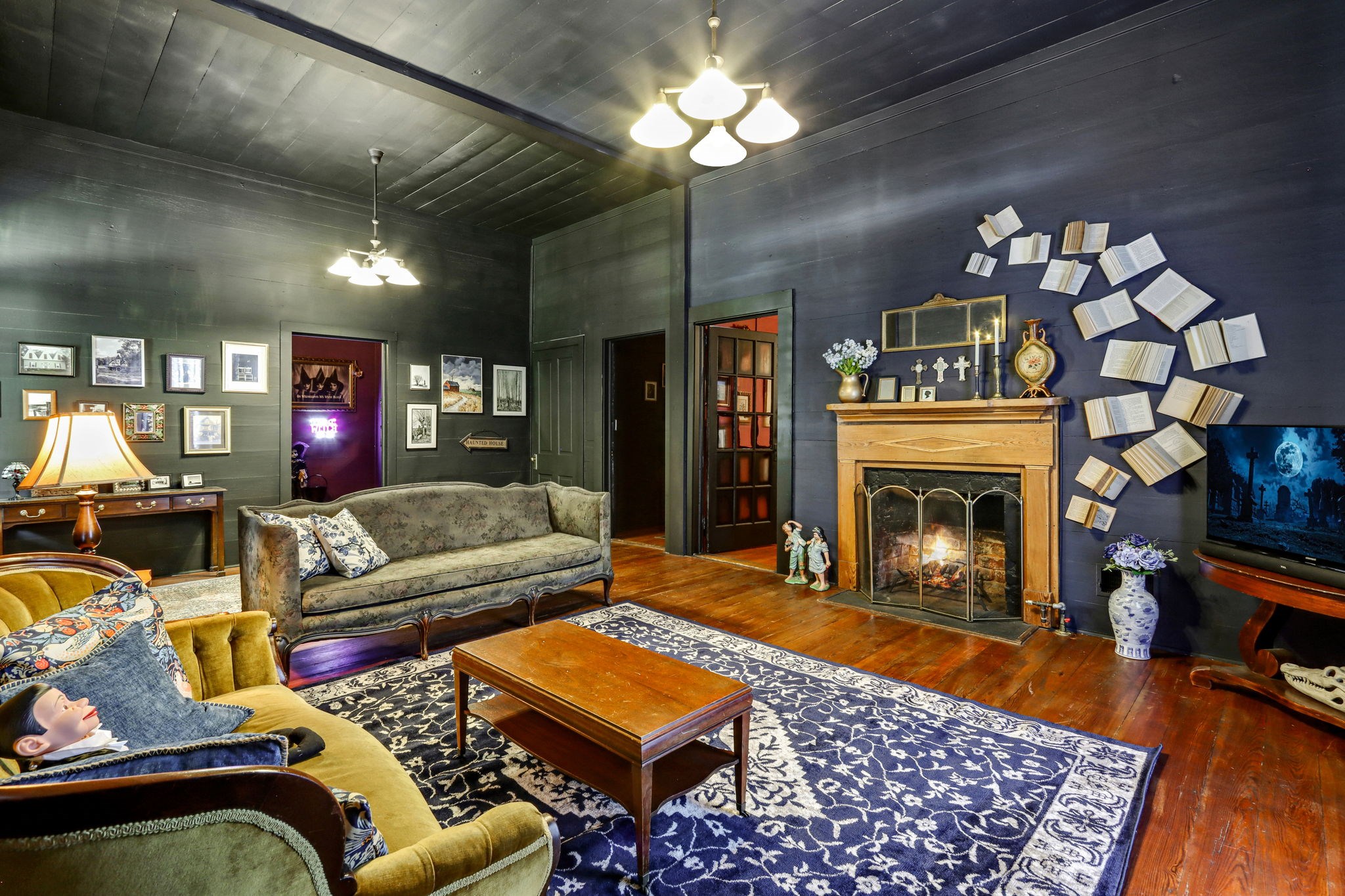 Locations Hub - Madison Manor